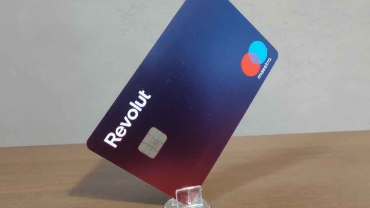 Guide to Ordering the Revolut Credit Card and Managing Your Account ...